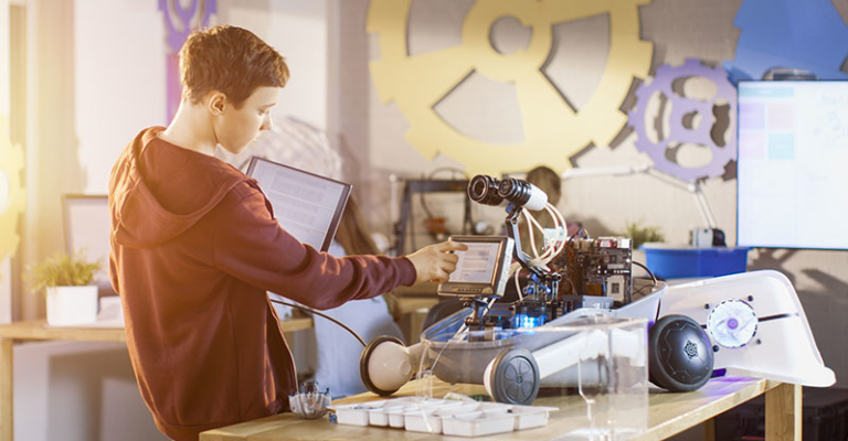 Jobs of the future - what professions will our kids have? | Tekkie Uni