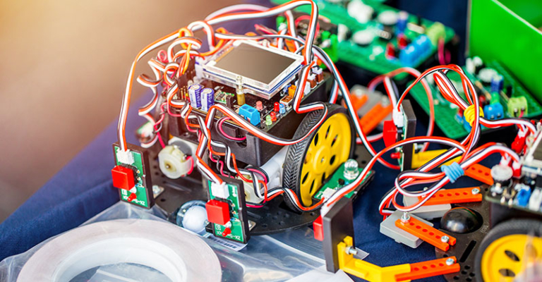 STEM Coding toys for kids - Which is the best for programming?